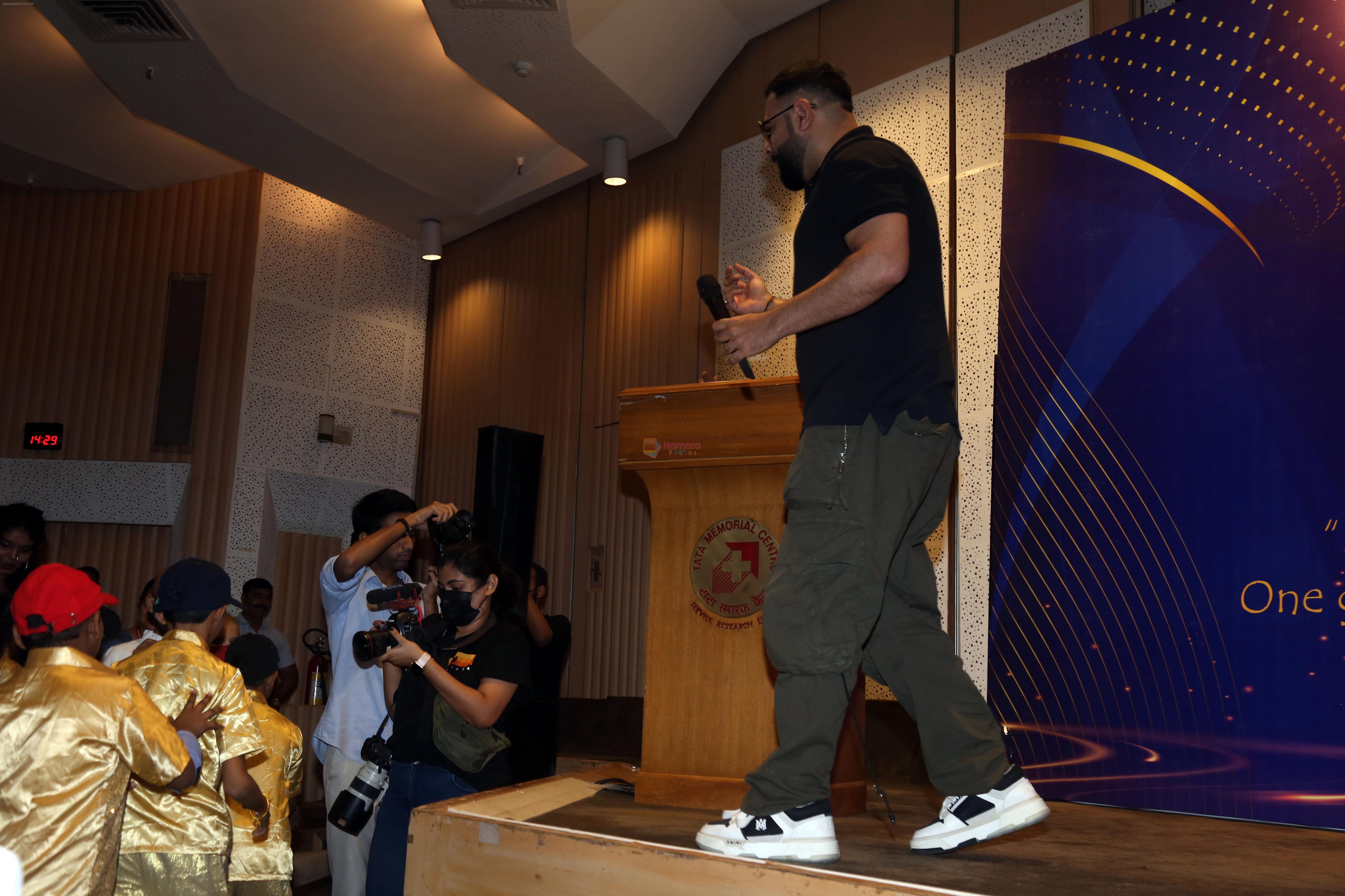 Rapper Badshah performs for children at the The Tata Memorial Hospital ...