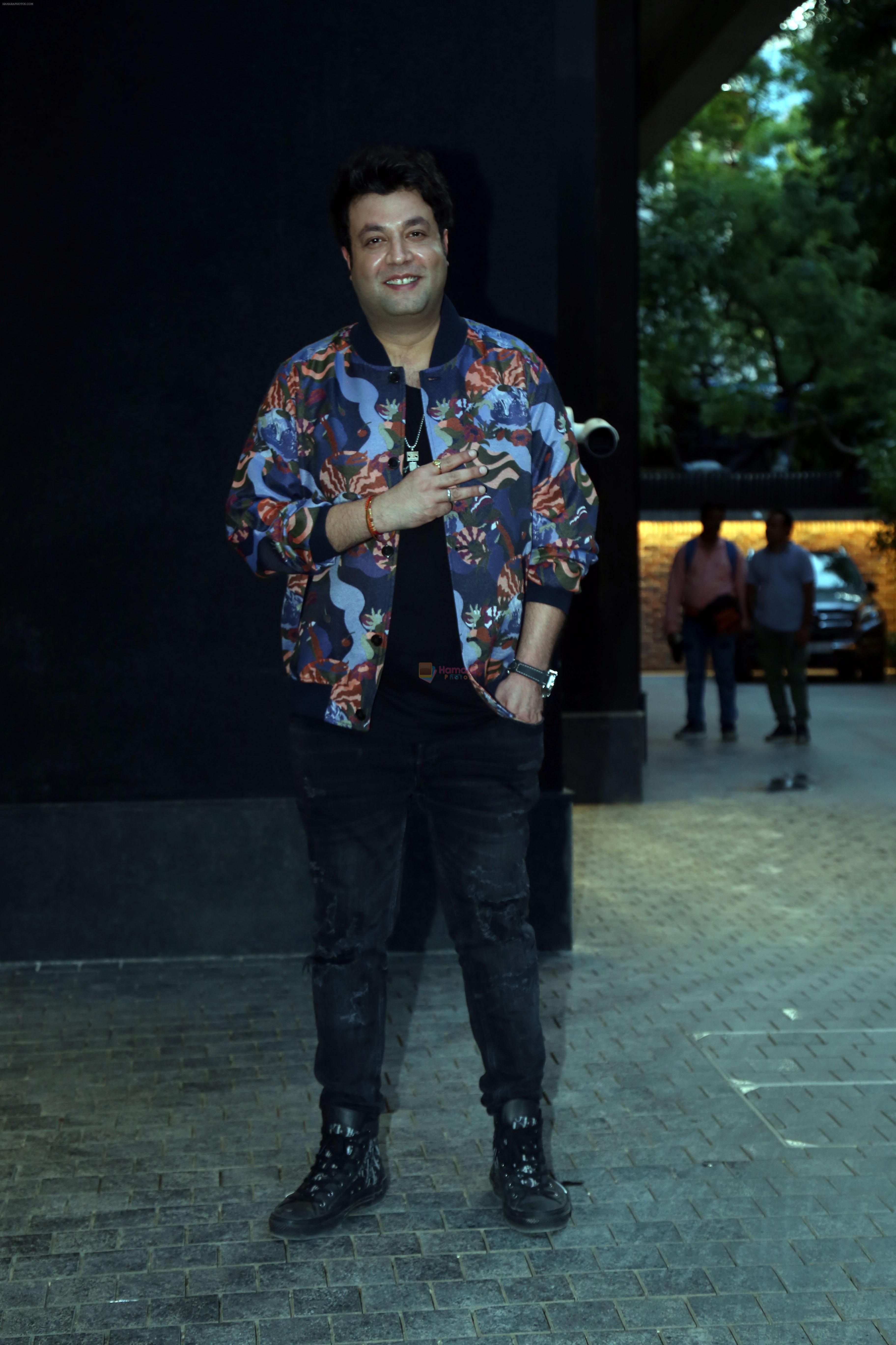 Varun Sharma attends Fukrey 3 Star Cast Meet at Excel Office on 4th ...