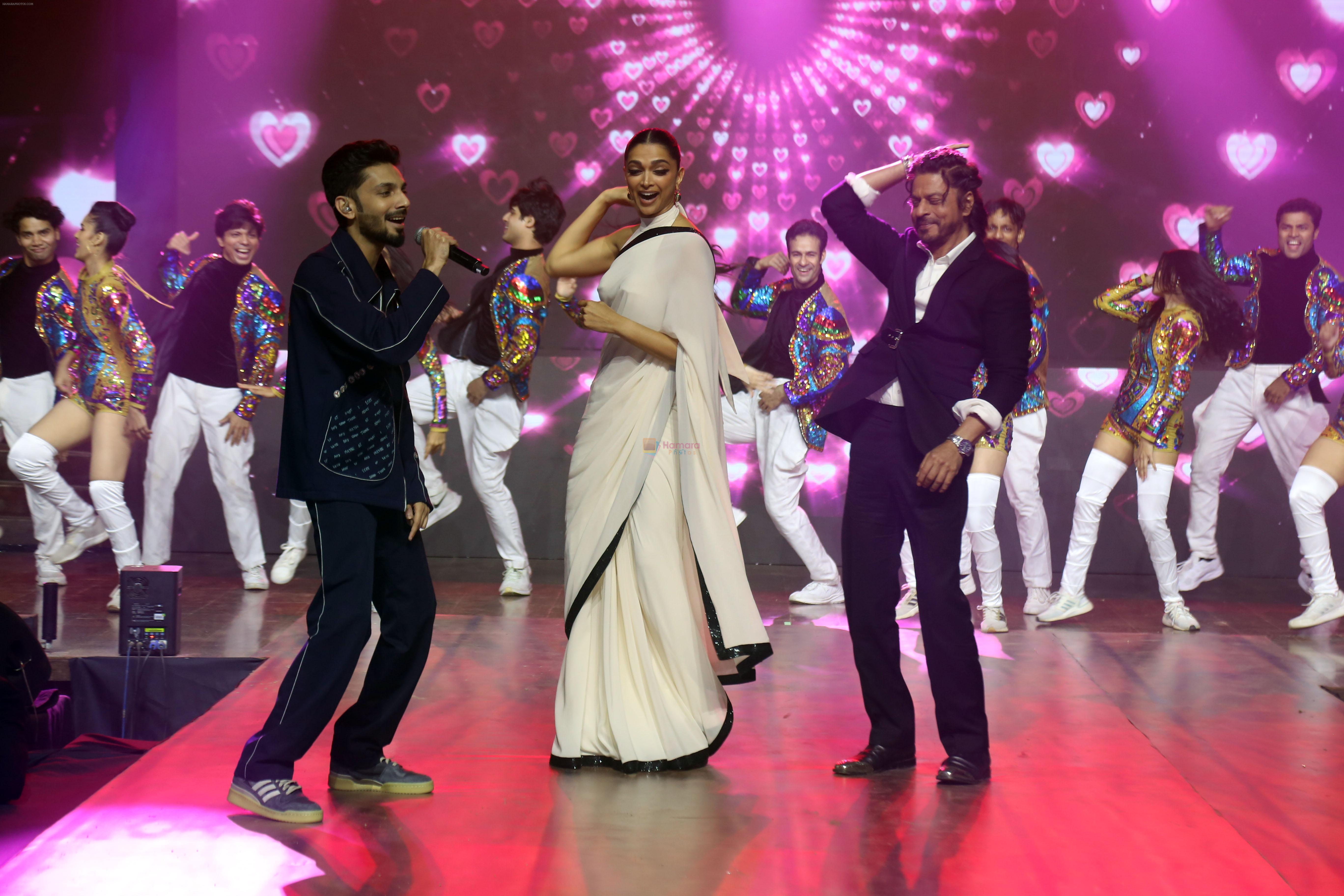 Anirudh Ravichander, Deepika Padukone, Shah Rukh Khan at Jawan Film ...
