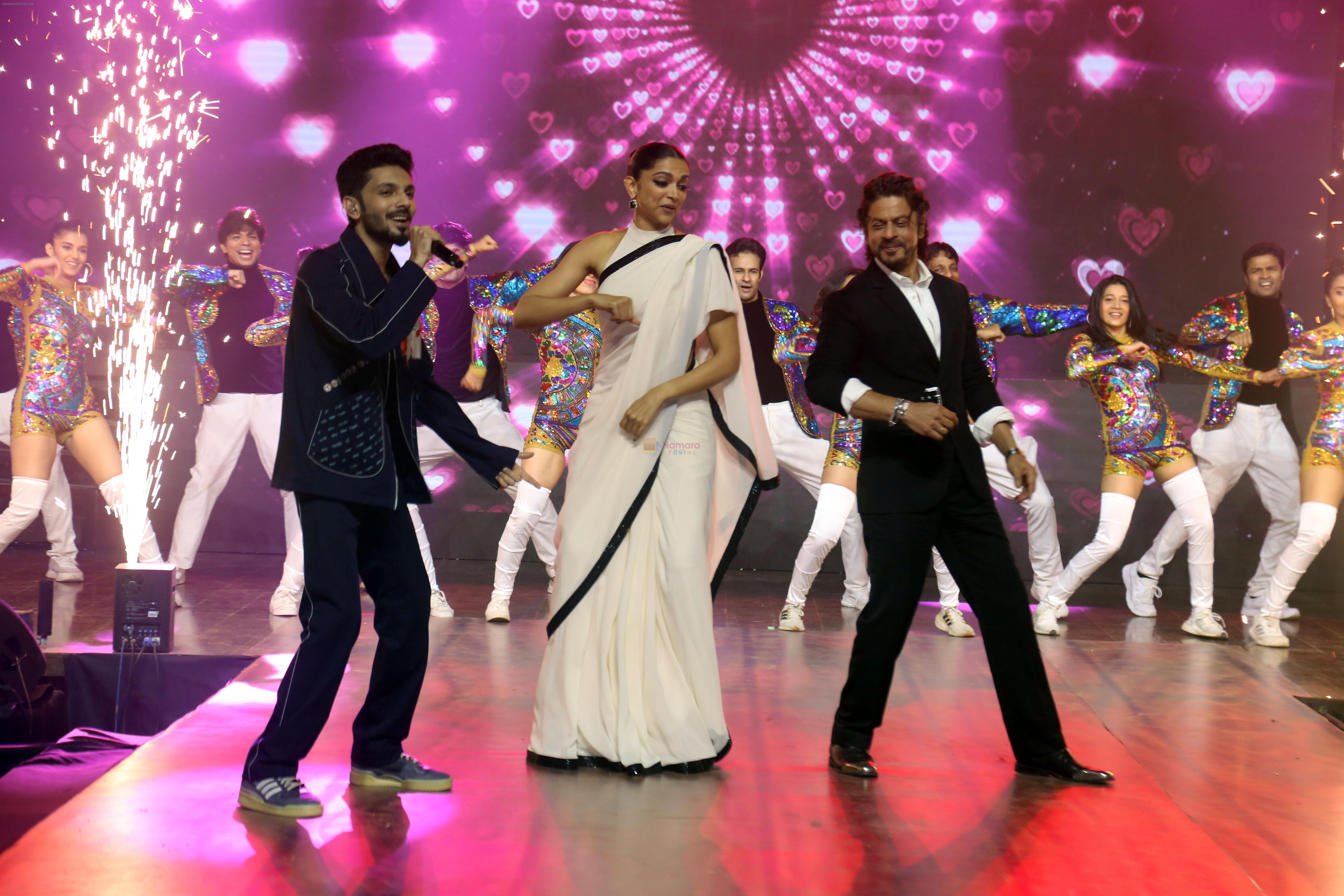 Anirudh Ravichander, Deepika Padukone, Shah Rukh Khan at Jawan Film ...