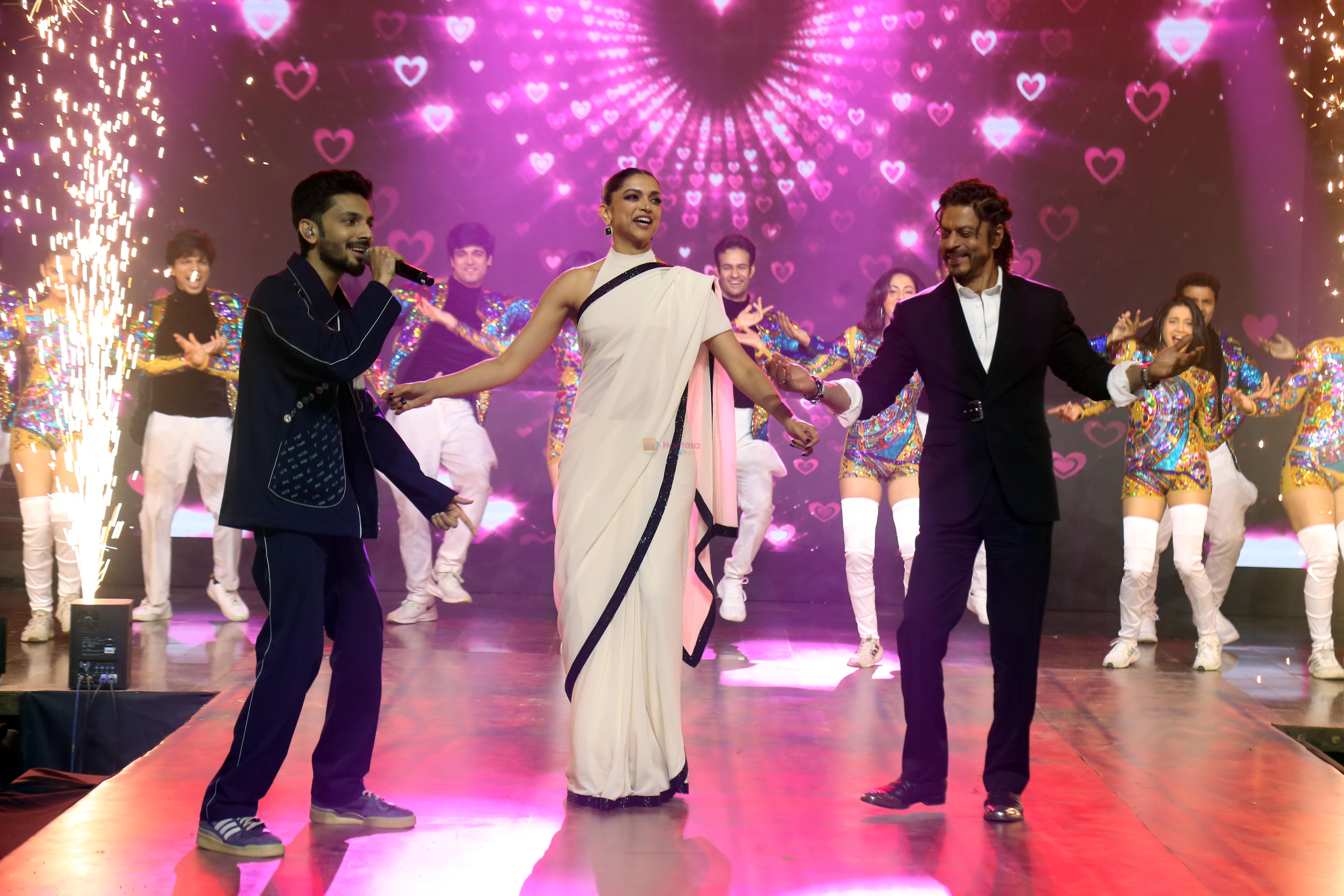 Anirudh Ravichander, Deepika Padukone, Shah Rukh Khan at Jawan Film ...