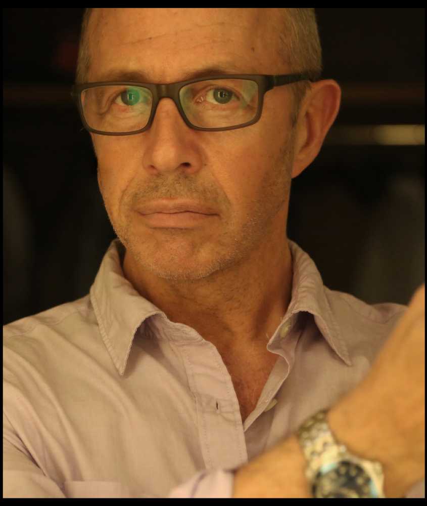 ‘The Space Between Us’ very universal: Director