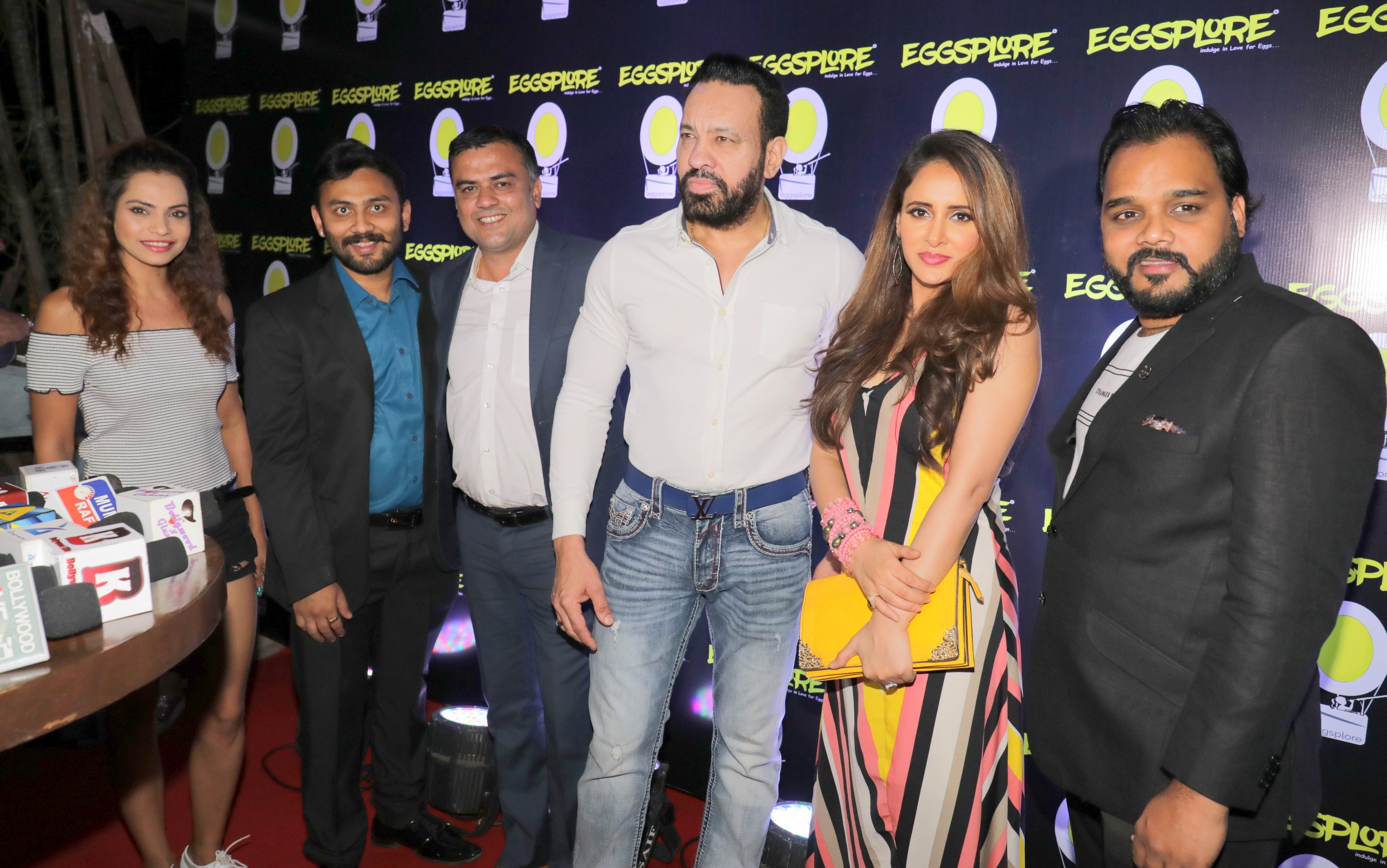 Shera, Shweta Khanduri during the launch of eggsplore Store in Oshiwara