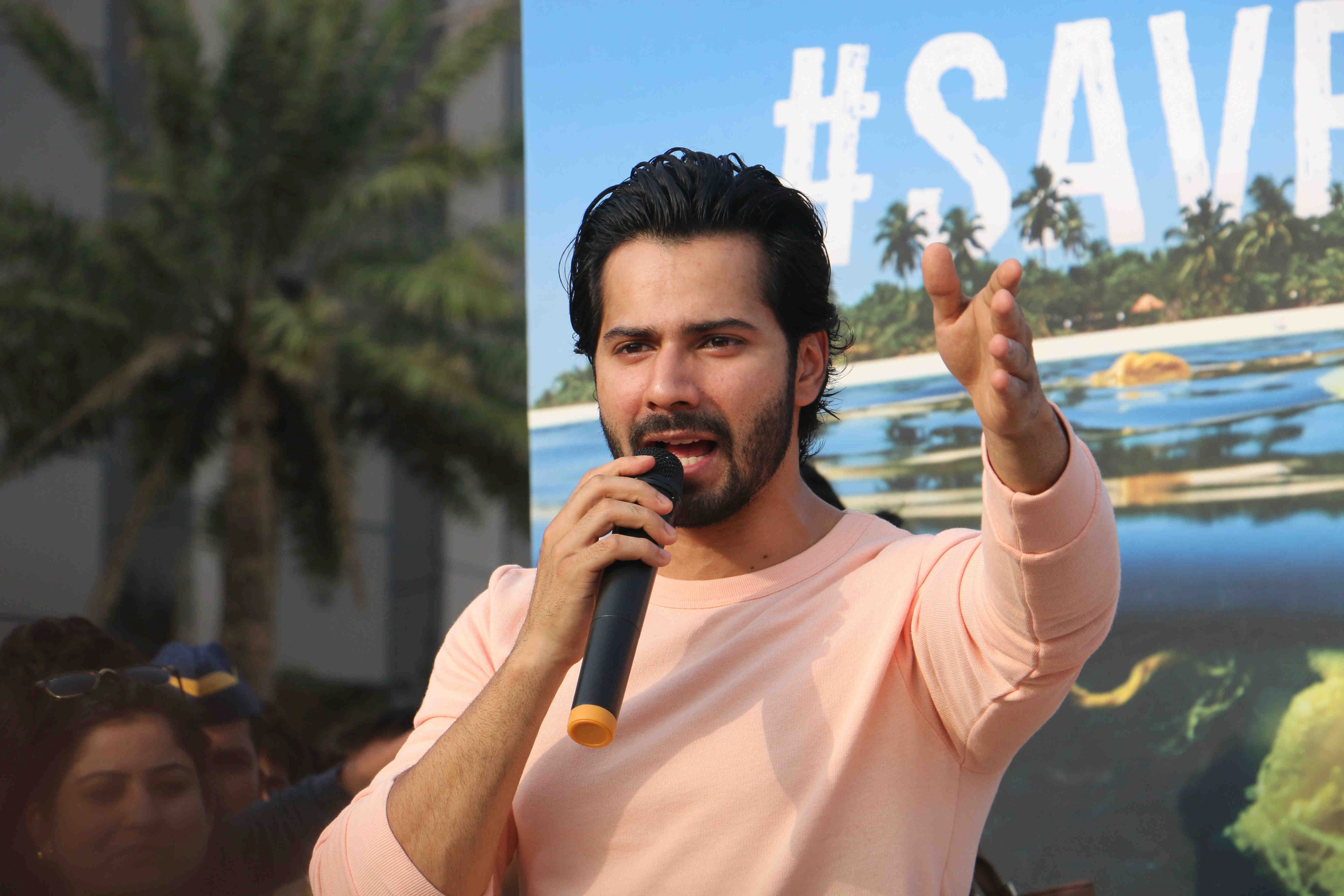 Varun Dhawan takes part in beach clean-up drive on the occasion of ...