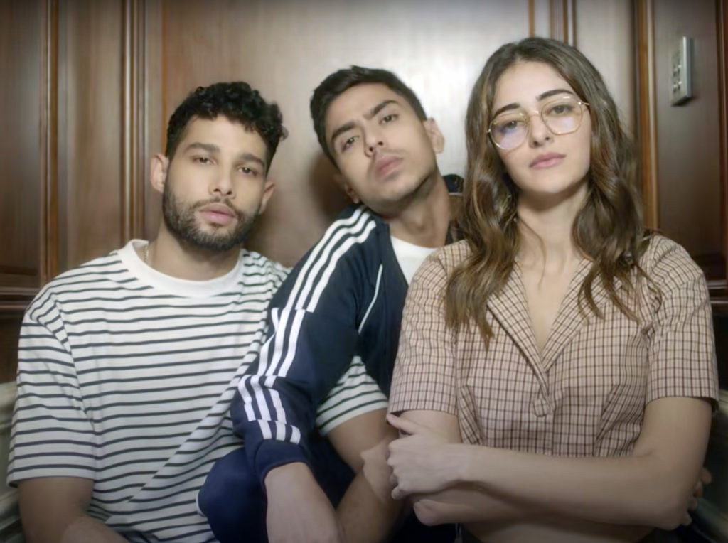 Ananya Panday Explores Social Media in 'Kho Gaye Hum Kahan