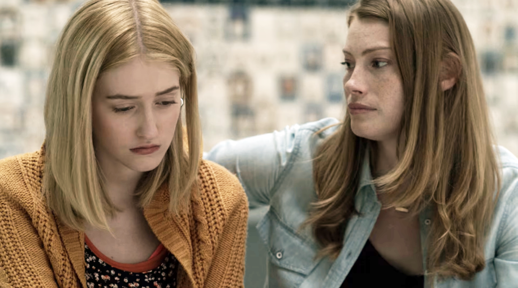 The Mist: A Tense & Terrifying Exploration of Human Nature