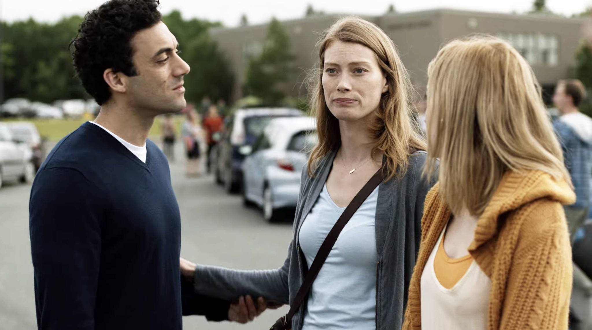 The Mist: A Tense & Terrifying Exploration of Human Nature