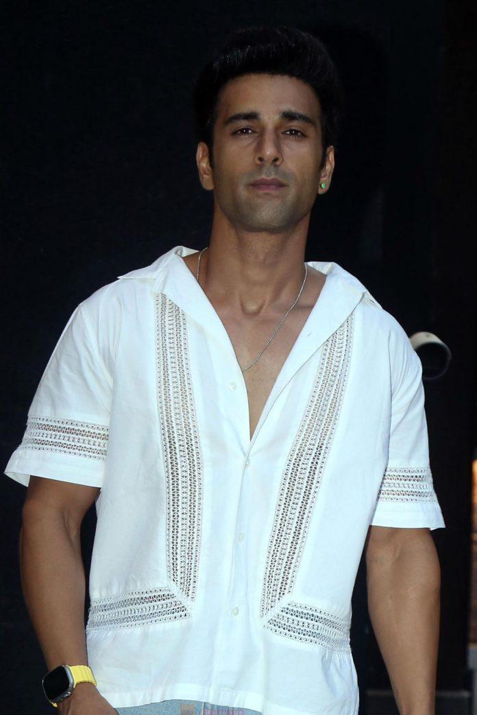 Pulkit Samrat attends Fukrey 3 Star Cast Meet