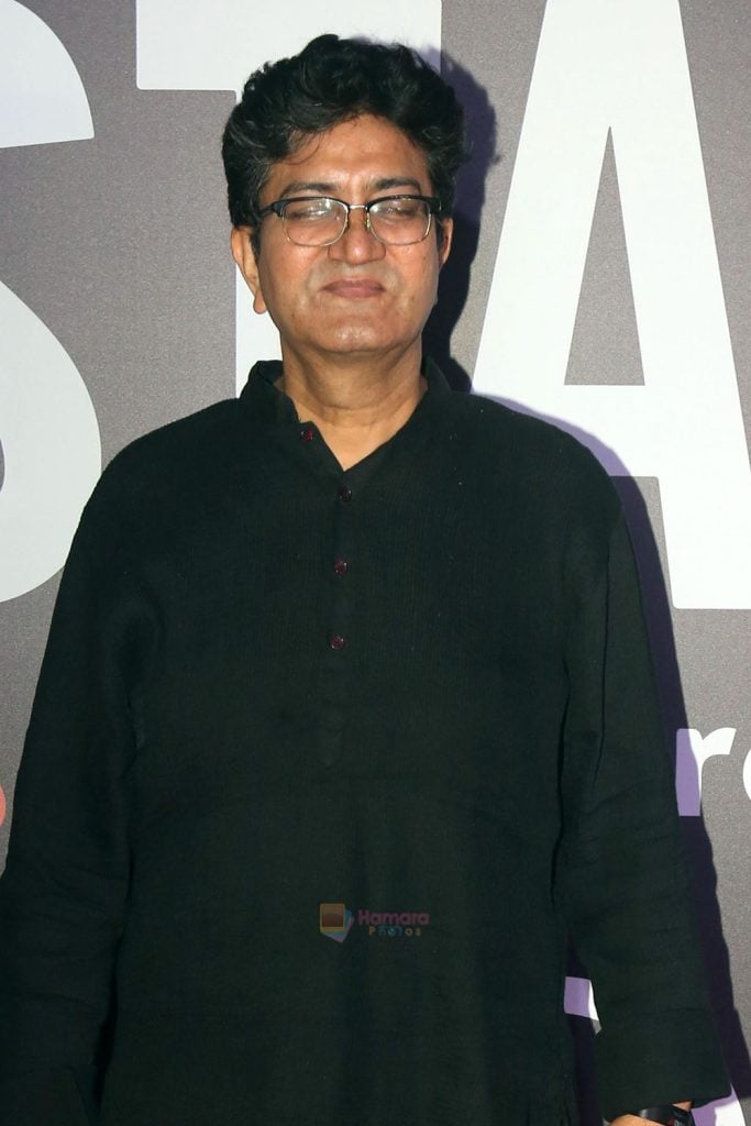 Prasoon Joshi on the Red Carpet of The LOreal Paris Campaign