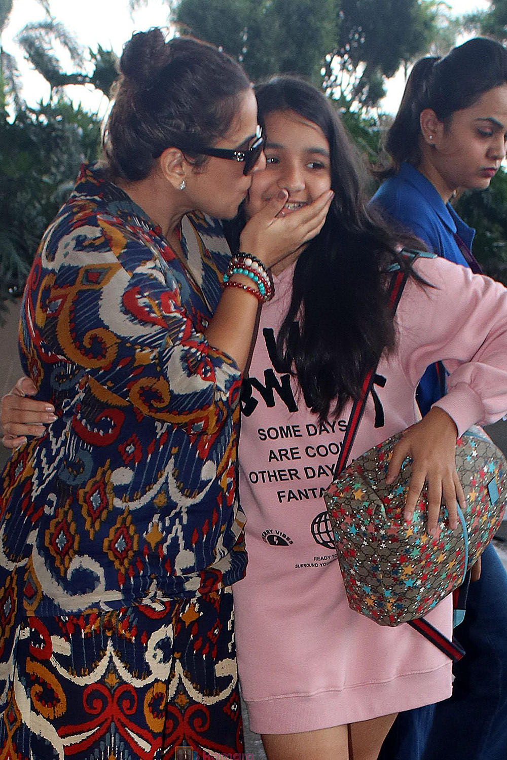 Vidya Balan with niece Ira Seen At Airport on 6th Oct 2023