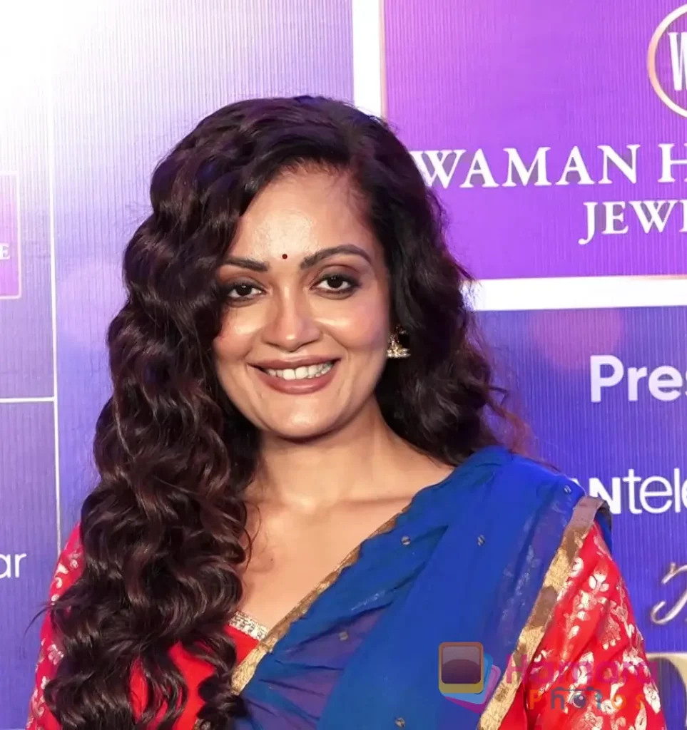 Sheena Chohan at Indian Telly Awards 2025 in Blue Saree