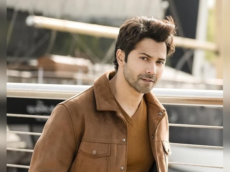 Vicky Kaushal & Varun Dhawan Groove to ‘Perfect’ Track