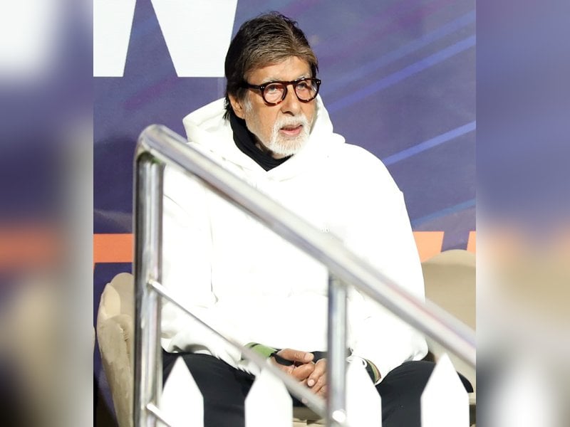 Amitabh Bachchan Gets Emotional on 83rd Birthday